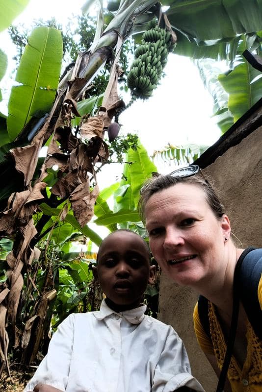 Swahili Greetings part 2: Shikamoo – it makes you young or old!